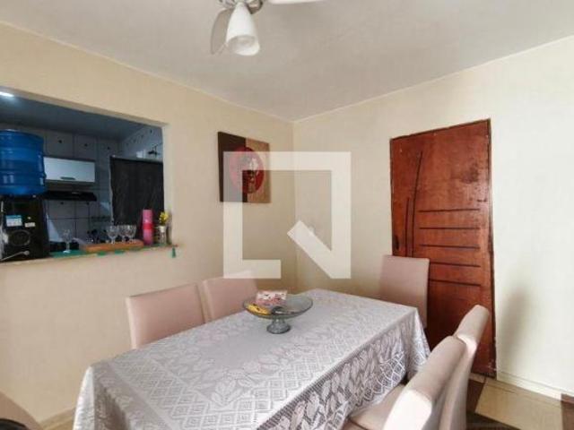 Casa à Venda Campos Elíseos, 2 Quartos, 55 m2