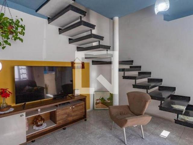 Casa à Venda Campanário, 6 Quartos, 207 m2