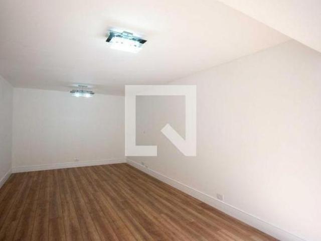 Casa à Venda Campo Belo, 3 Quartos, 200 m² São Paulo
