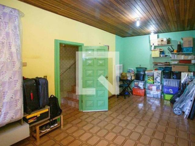 Casa à Venda Campanário, 3 Quartos, 272 m2