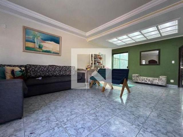 Casa à Venda Campestre, 4 Quartos, 280 m2