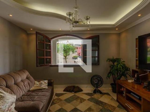 Casa à Venda Canaã, 4 Quartos, 355 m² Belo Horizonte
