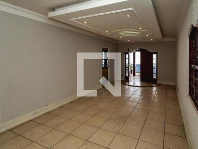 Casa à Venda Canaã, 6 Quartos, 475 m² Belo Horizonte