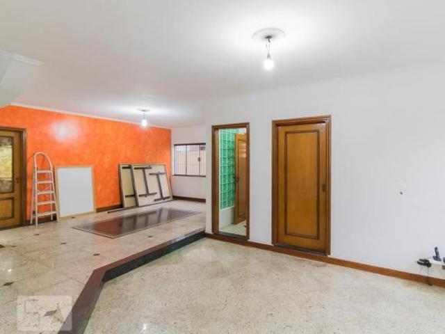 Casa à Venda Cangaíba, 3 Quartos, 198 m² São Paulo