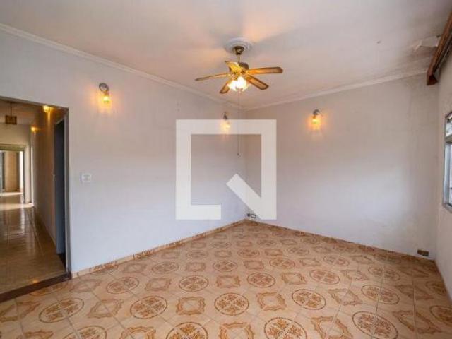 Casa à Venda Cangaíba, 3 Quartos, 250 m² São Paulo
