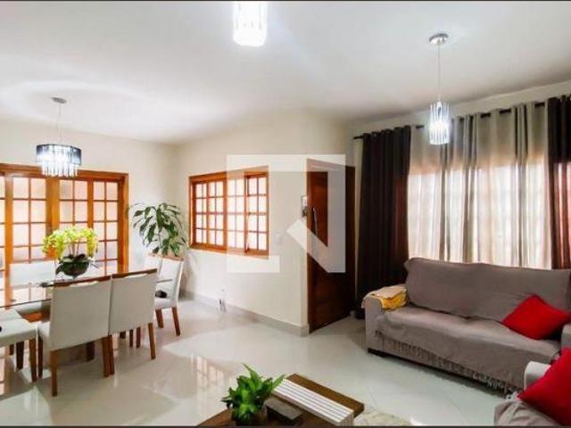 Casa à Venda Cangaíba, 3 Quartos, 250 m² São Paulo
