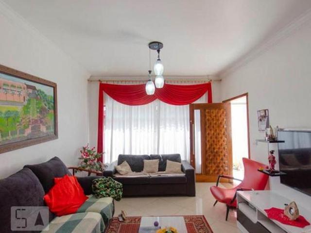Casa à Venda Cangaíba, 3 Quartos, 210 m2