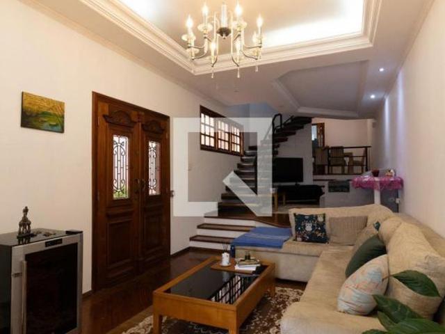 Casa à Venda Cangaíba, 3 Quartos, 225 m2