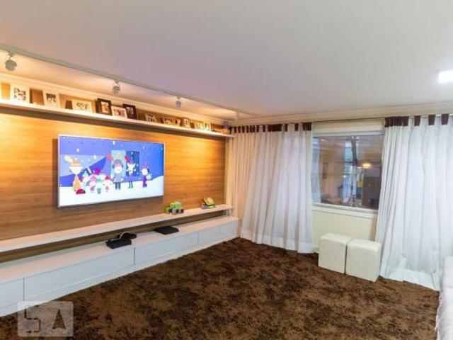 Casa à Venda Cangaíba, 3 Quartos, 350 m² São Paulo