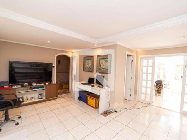 Casa à Venda Cangaíba, 3 Quartos, 300 m2