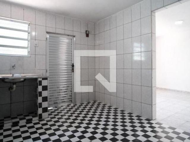 Casa à Venda Cangaíba, 1 Quarto, 30 m² São Paulo