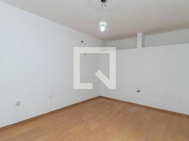 Casa à Venda Cangaíba, 2 Quartos, 125 m2