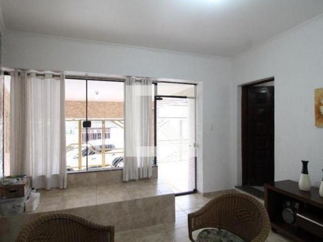 Casa à Venda Cangaíba, 2 Quartos, 130 m2