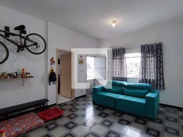 Casa à Venda Cangaíba, 2 Quartos, 200 m2