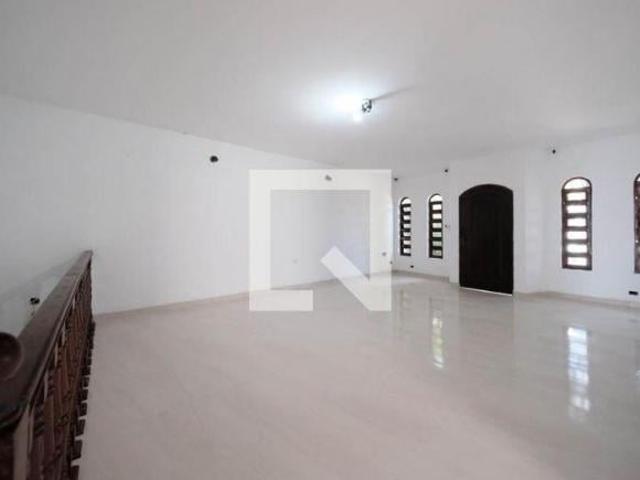 Casa à Venda Cangaíba, 4 Quartos, 240 m² São Paulo