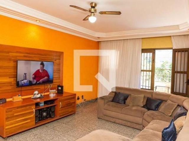 Casa à Venda Cangaíba, 4 Quartos, 225 m² São Paulo