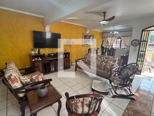 Casa à Venda Cangaíba, 5 Quartos, 300 m2