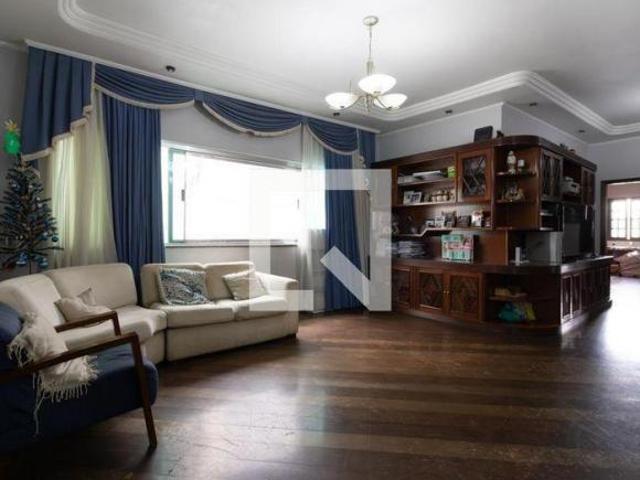 Casa à Venda Cangaíba, 5 Quartos, 450 m² São Paulo