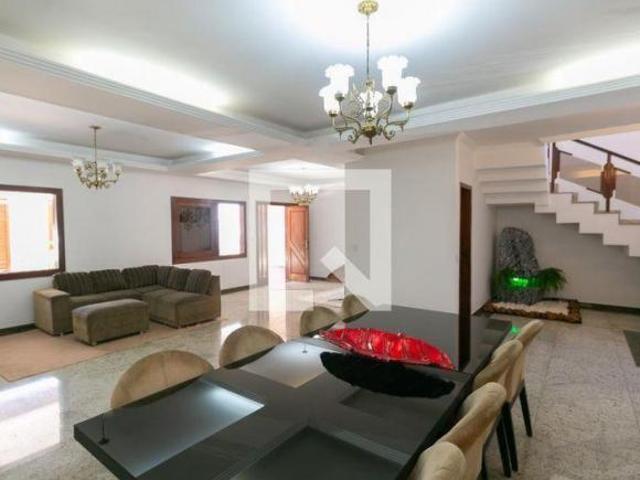Casa à Venda Candelária, 4 Quartos, 450 m² Belo Horizonte