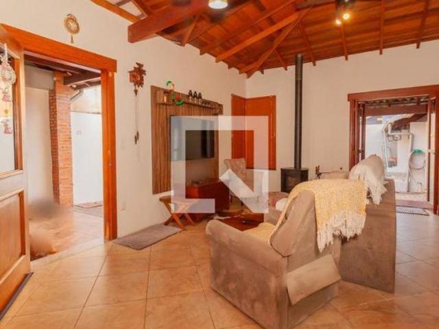 Casa à Venda Canudos, 4 Quartos, 320 m² Novo Hamburgo