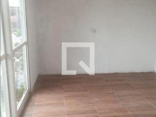 Casa à Venda Canudos, 2 Quartos, 780 m² Novo Hamburgo