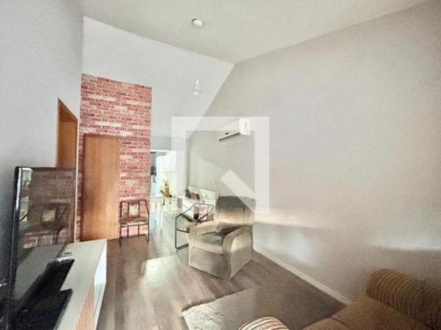 Casa à Venda Canudos, 2 Quartos, 84 m² Novo Hamburgo
