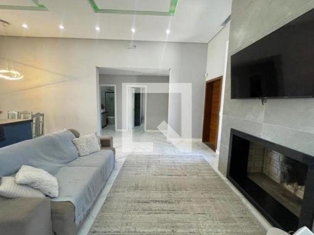Casa à Venda Canudos, 3 Quartos, 138 m² Novo Hamburgo