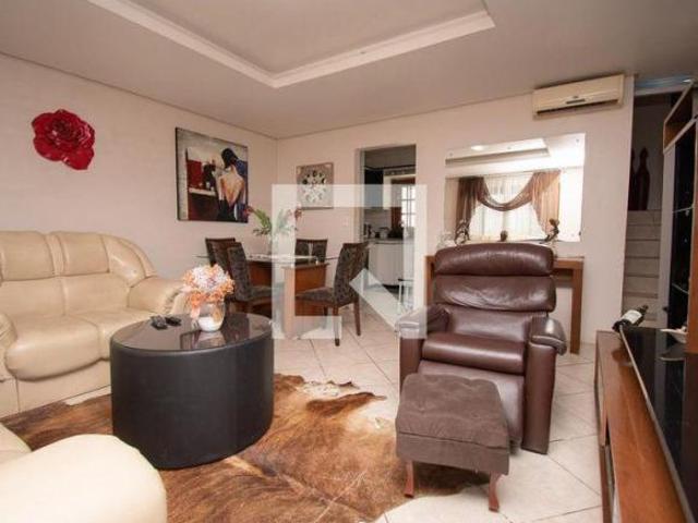 Casa à Venda Canudos, 3 Quartos, 144 m² Novo Hamburgo