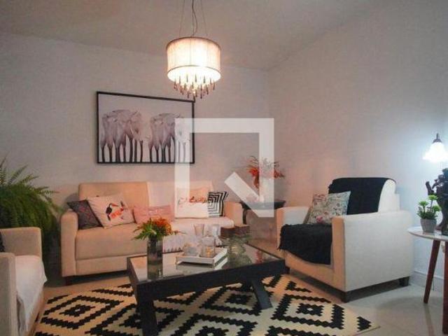 Casa à Venda Canudos, 3 Quartos, 300 m² Novo Hamburgo