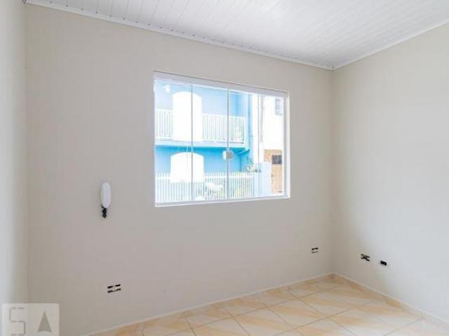 Casa à Venda Capão Raso, 2 Quartos, 68 m² Curitiba