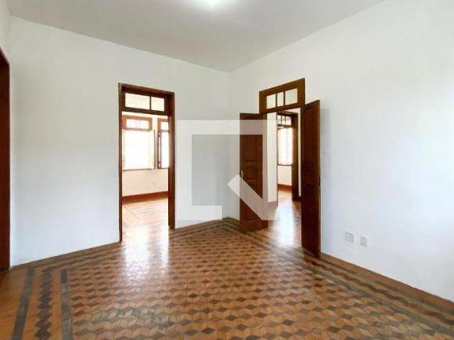 Casa à Venda Carlos Prates, 5 Quartos, 300 m² Belo Horizonte