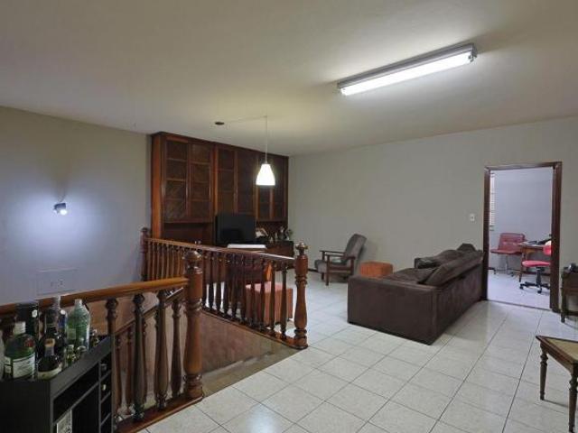 Casa à Venda Carlos Prates, 6 Quartos, 772 m2