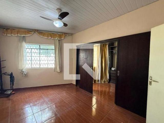 Casa à Venda Carlos Prates, 2 Quartos, 180 m² Belo Horizonte