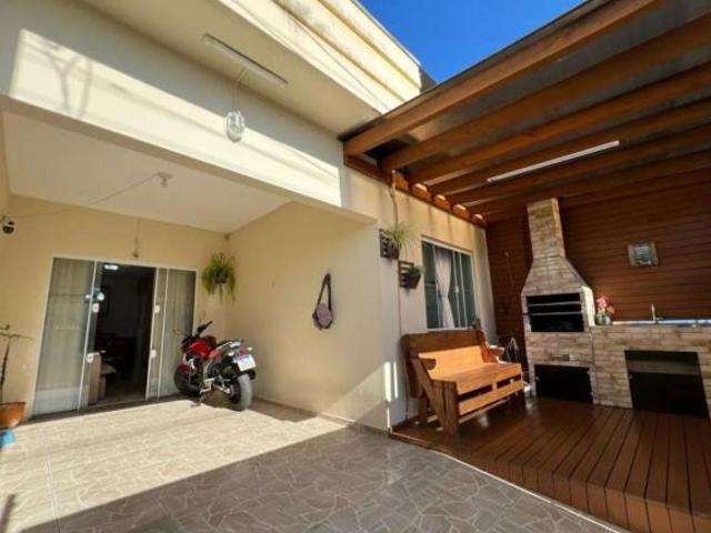 Casa à venda! Casa verde