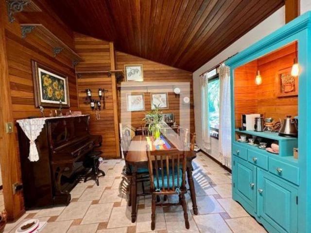 Casa à Venda Casa Branca, 2 Quartos, 122 m² Brumadinho