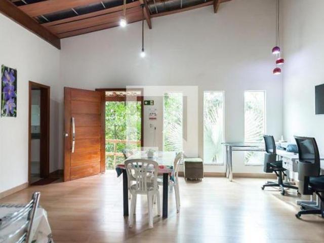 Casa à Venda Casa Branca, 5 Quartos, 170 m² Brumadinho