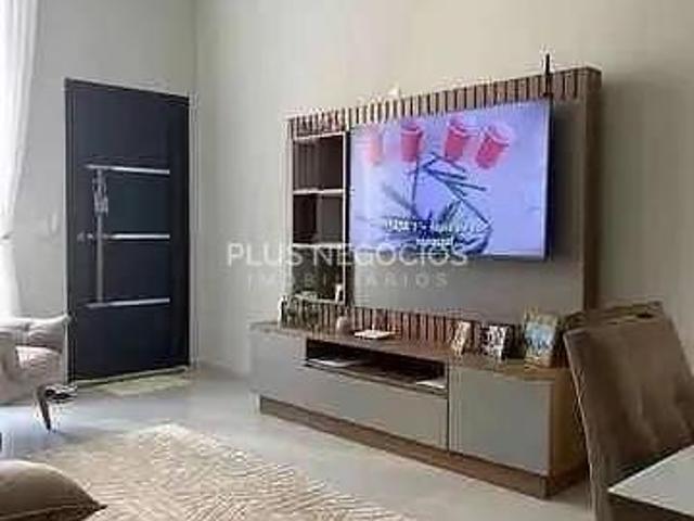 Casa à venda Casa Espaçosa e Confortável no Condomínio Residencial Villagio Wanel: Venha Conhecer
