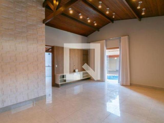 Casa à Venda Castelo, 4 Quartos, 360 m² Belo Horizonte
