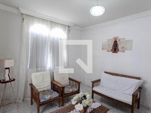 Casa à Venda Castelo, 5 Quartos, 244 m² Belo Horizonte