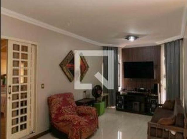 Casa à Venda Castelo, 5 Quartos, 420 m² Belo Horizonte