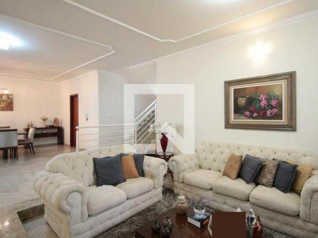 Casa à Venda Castelo, 3 Quartos, 320 m² Belo Horizonte