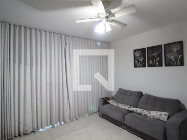 Casa à Venda Céu Azul, 3 Quartos, 450 m² Belo Horizonte