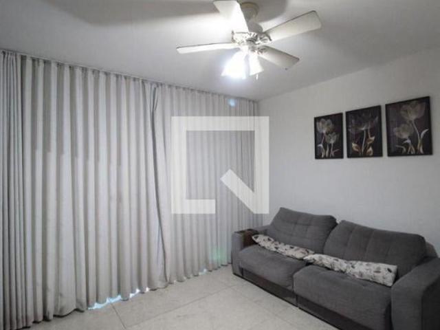 Casa à Venda Céu Azul, 3 Quartos, 450 m² Belo Horizonte