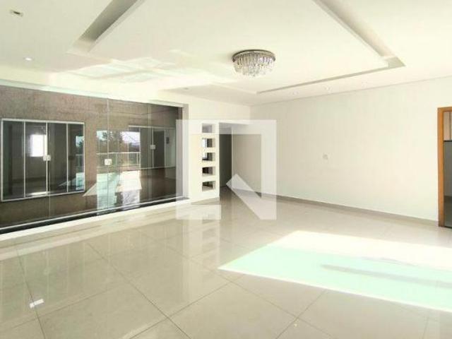 Casa à Venda CECAP, 3 Quartos, 178 m² Jundiaí