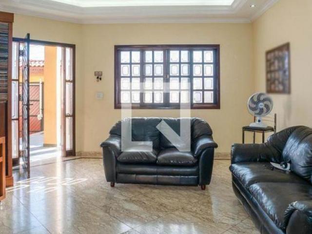 Casa à Venda CECAP, 3 Quartos, 253 m² Jundiaí