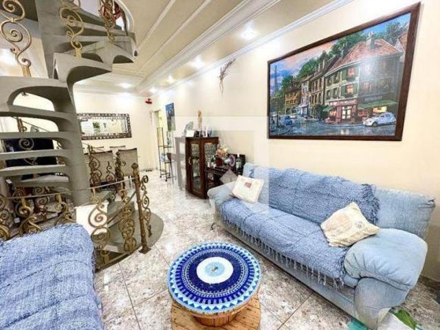 Casa à Venda CECAP, 3 Quartos, 213 m² Jundiaí