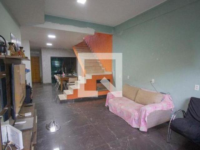 Casa à Venda Ceilândia, 4 Quartos, 180 m² Brasília