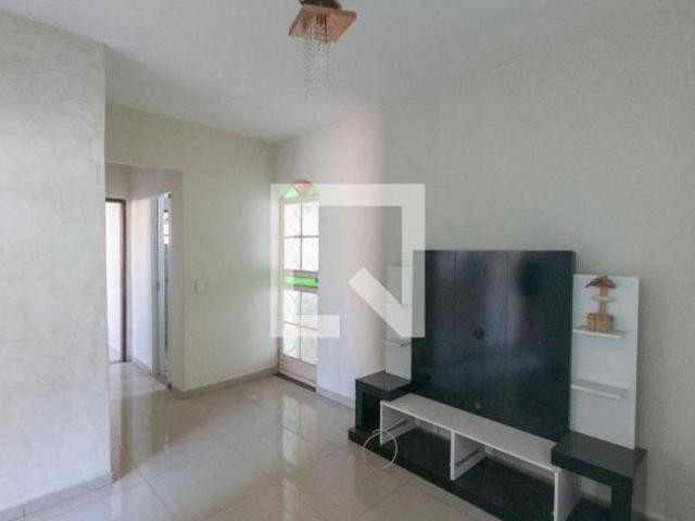 Casa à Venda Cenáculo, 4 Quartos, 272 m² Belo Horizonte