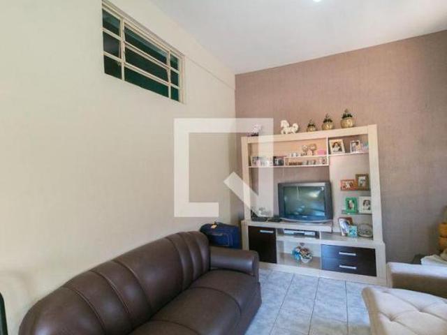 Casa à Venda Cenáculo, 5 Quartos, 300 m² Belo Horizonte