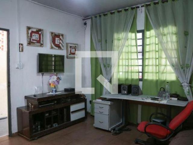 Casa à Venda Centro, 1 Quarto, 170 m² Osasco